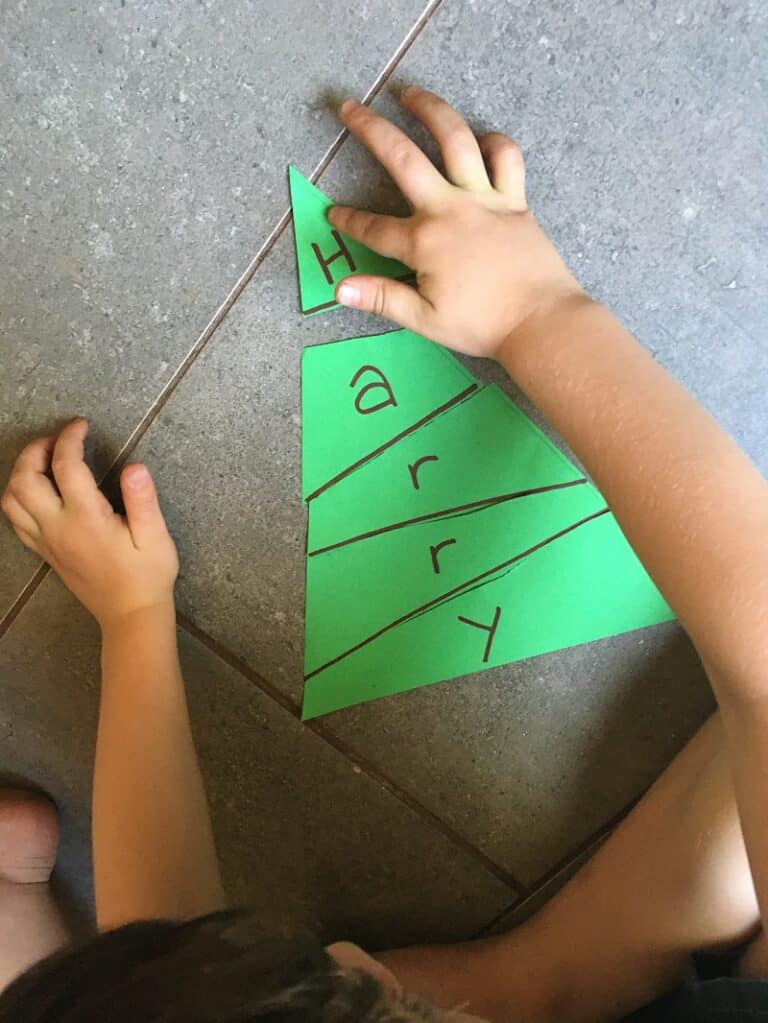 39 Easy Preschool Holiday Activities: Fun, Christmas-Themed Activity ...