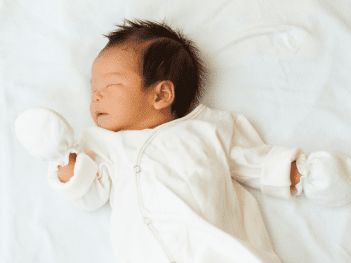 How To Keep Your Baby's Hands Warm At Night (10 Practical Tips) Without ...