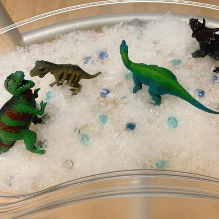 21 Fun & Easy Dinosaur Sensory Activities (inc Dinosaur Sensory Bin ...