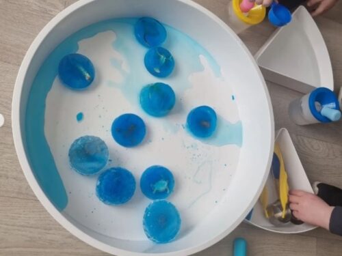55 Fun Easy Water Activities for Toddlers & Preschoolers