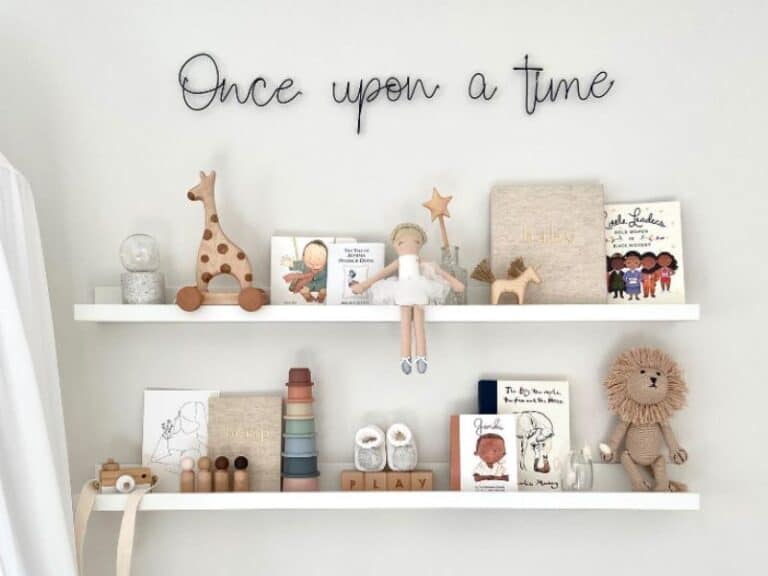 35+ Cute & Practical Nursery Bookshelf & Bookcase Ideas