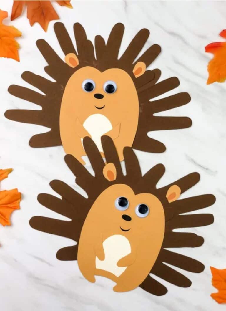 27+ Adorable Fall Handprint Crafts for Kids, Toddlers & Babies too